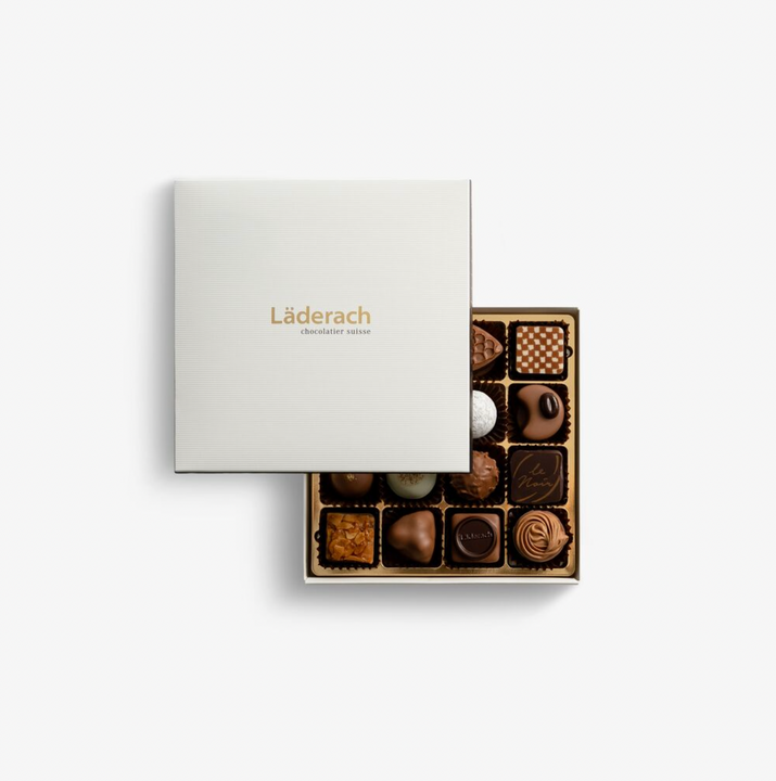 16 Assorted Praline Chocolates – Laderach Jordan